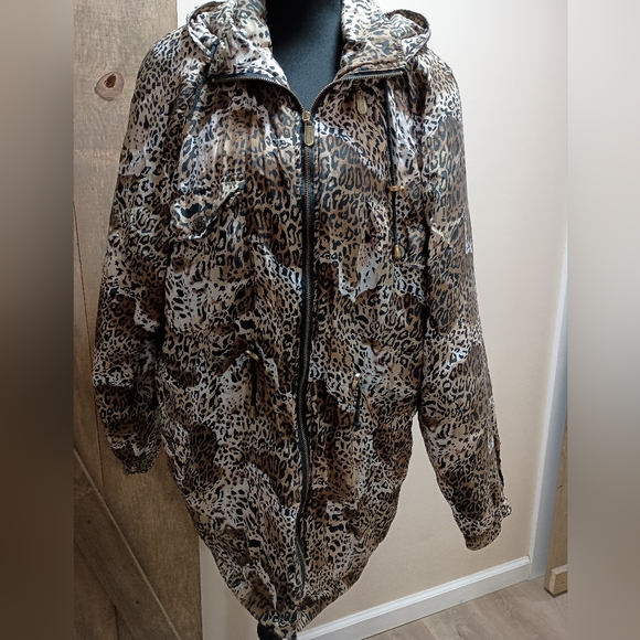FUDA | Jackets & Coats | Vintage Fuda Cheetah Print 0 Silk Hooded Coat ...